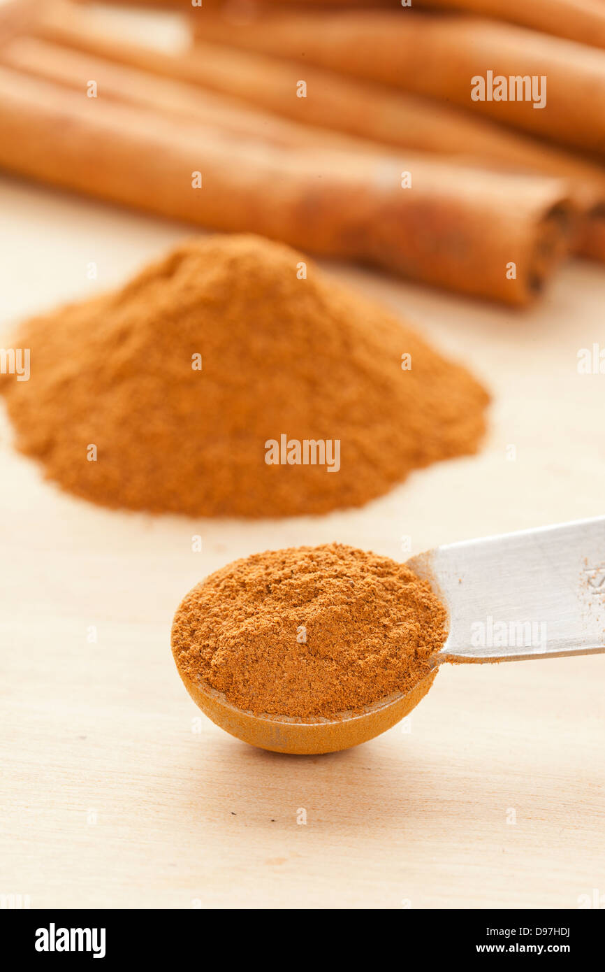 Cinnamon ingredient hi-res stock photography and images - Alamy