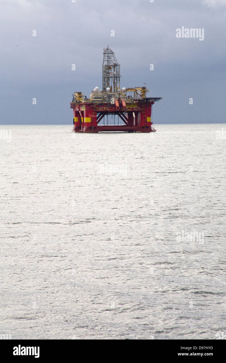 Oil Drilling Rig Stena Don High Resolution Stock Photography and Images ...