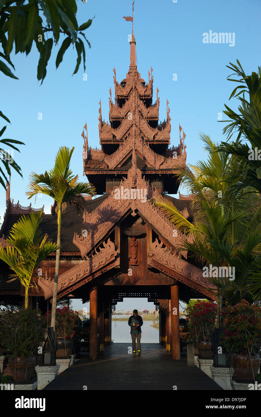 Myanmar palm trees hi-res stock photography and images - Alamy
