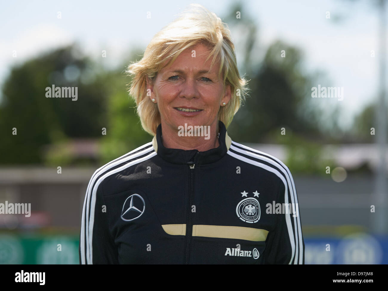 The head coach of the women's German national soccer squad, Silvia Neid ...