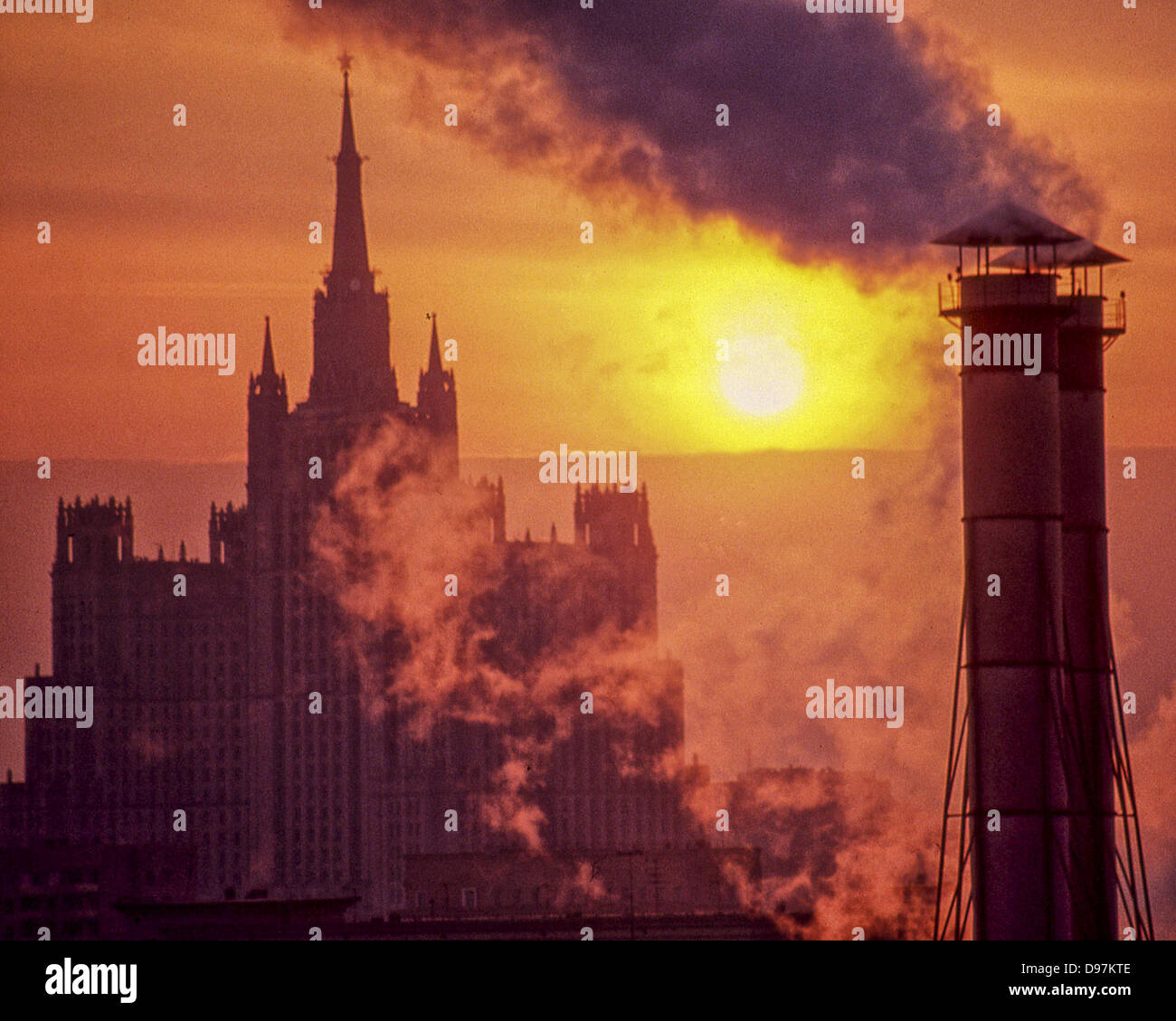 Moscow power plant hi-res stock photography and images - Alamy