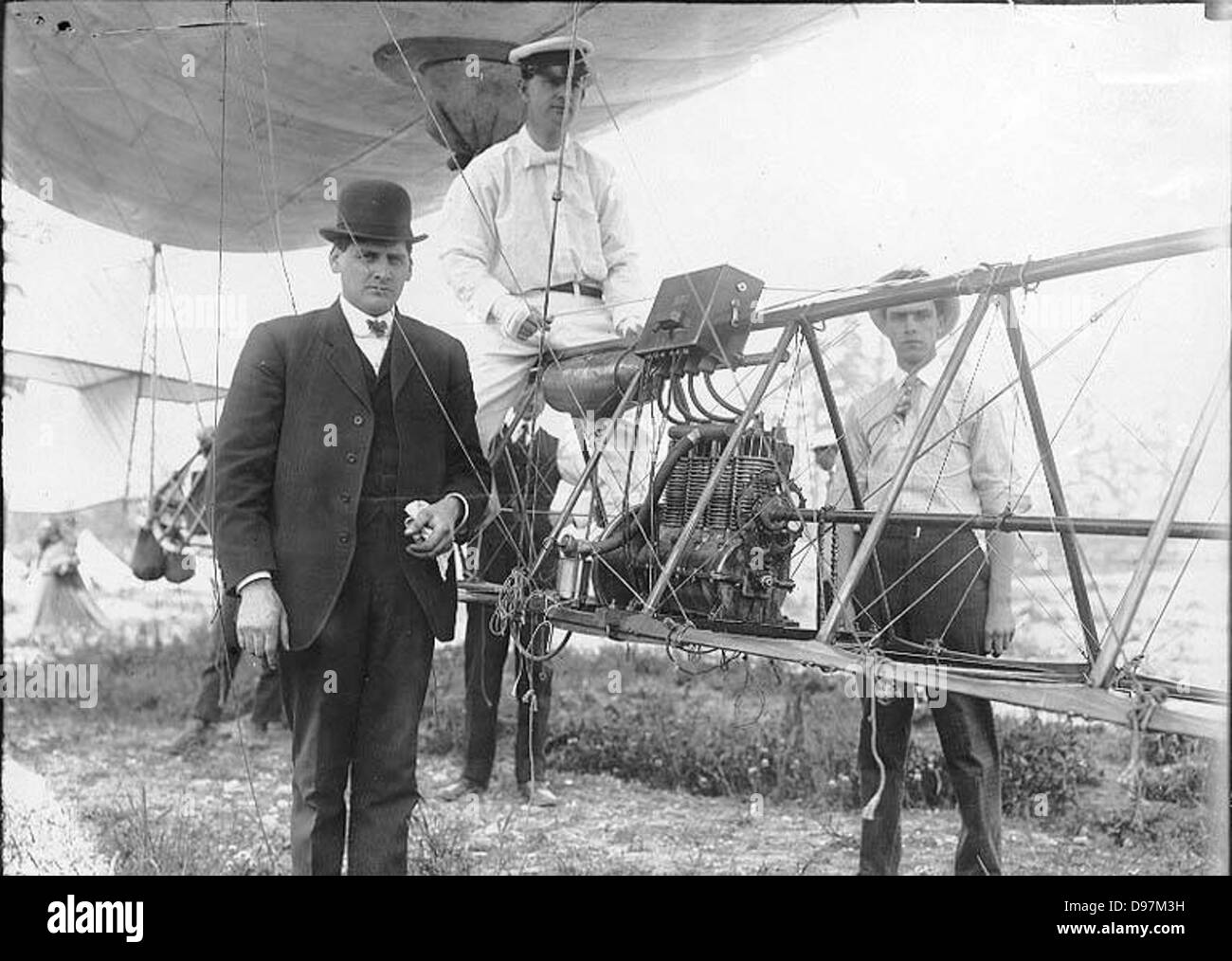 J.C. Mars, pilot of the dirigible balloon Stock Photo - Alamy
