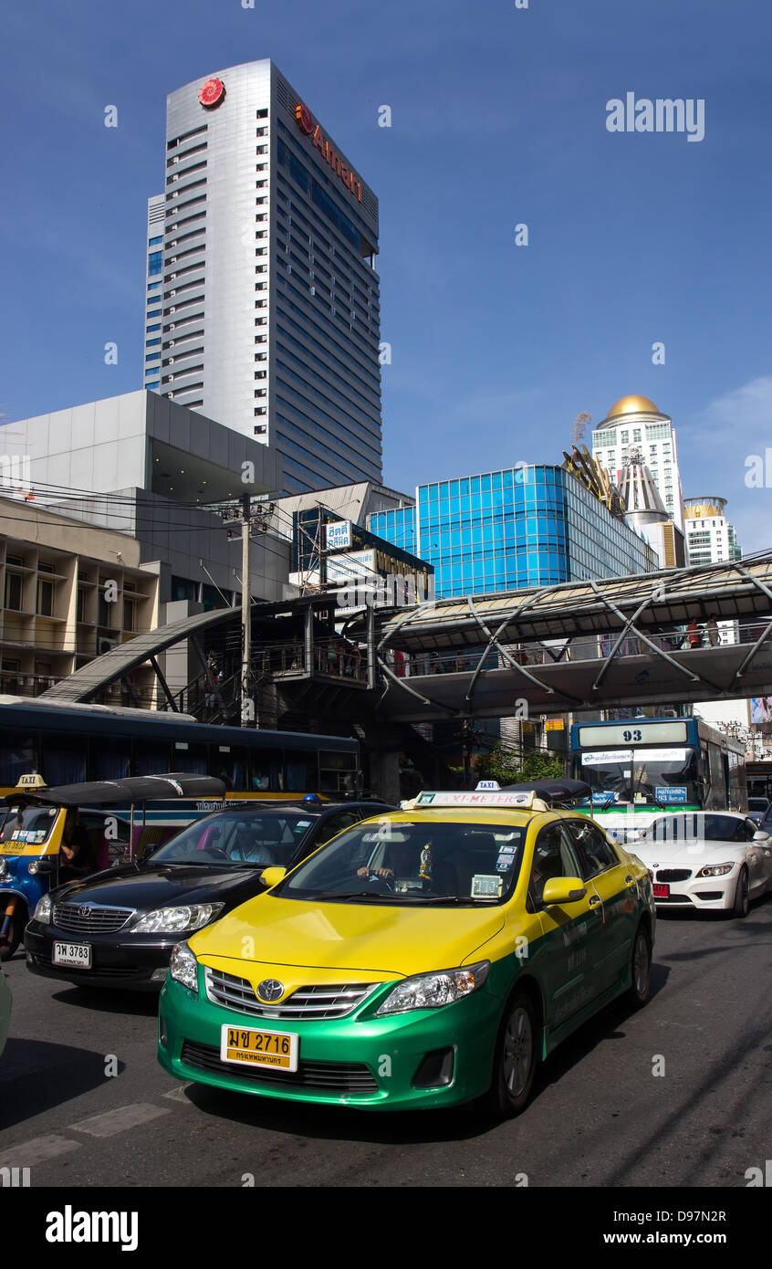 Thai transportation hi-res stock photography and images - Alamy