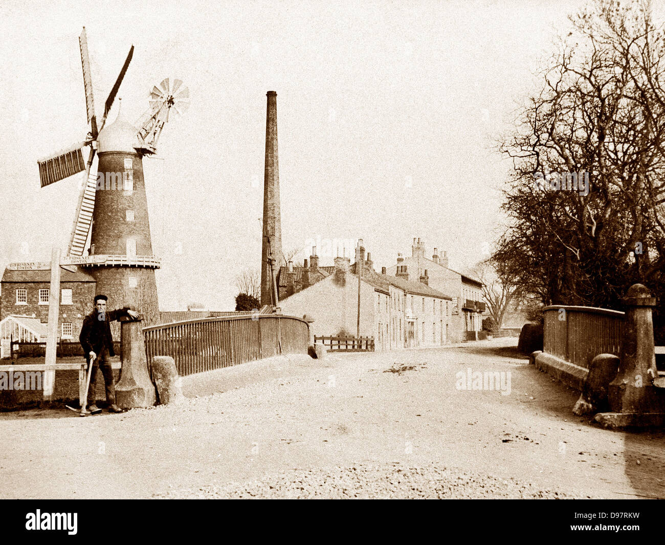 Wainfleet Windmill early 1900s Stock Photo - Alamy