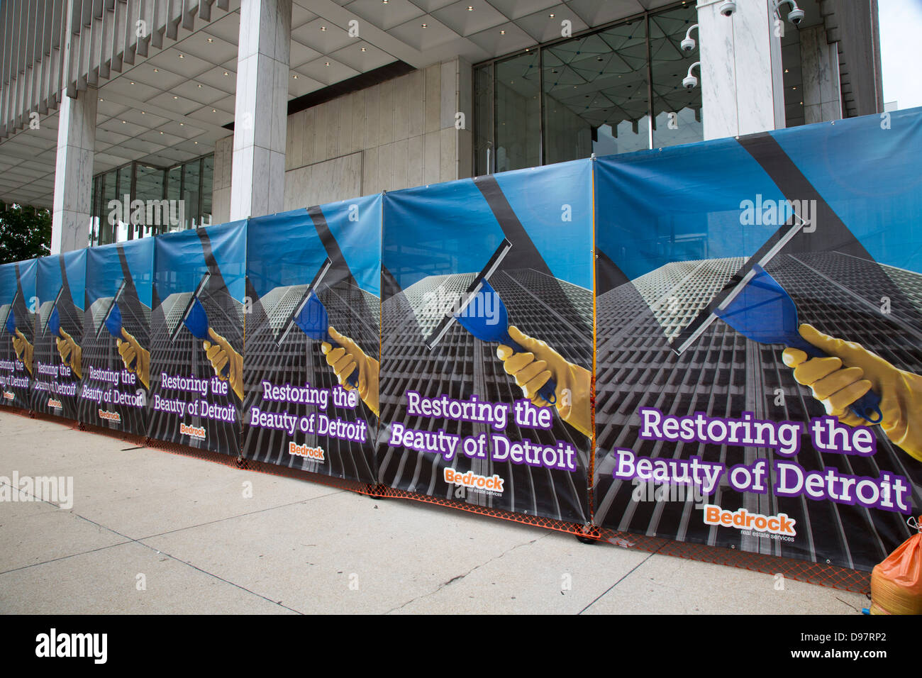 Building being renovated in downtown Detroit Stock Photo - Alamy