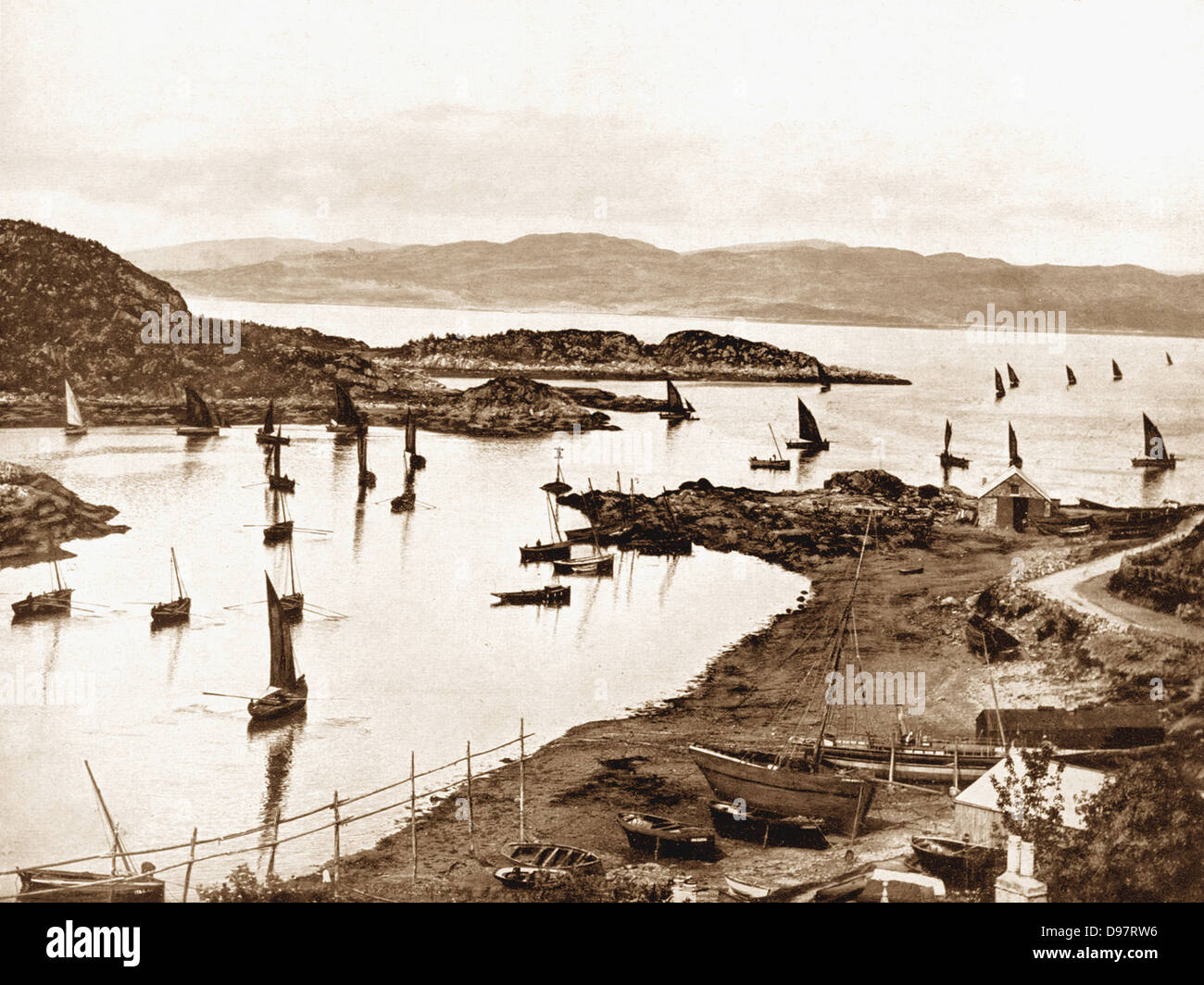 1900s sailing boat hi-res stock photography and images - Alamy