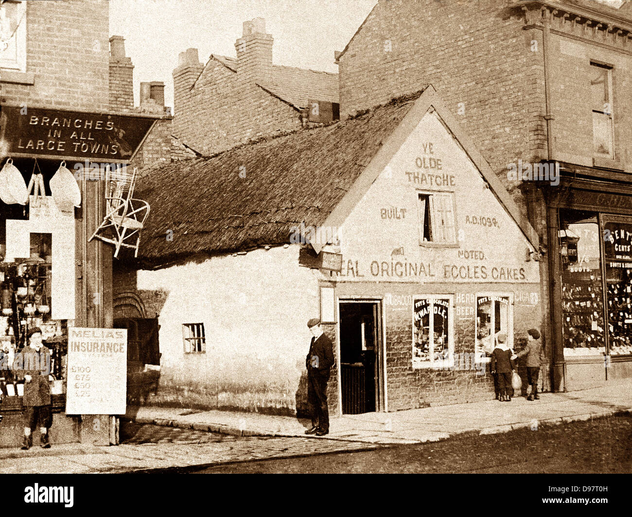 Eccles Old Thatched Cottage Eccles Cakes early 1900s Stock Photo - Alamy