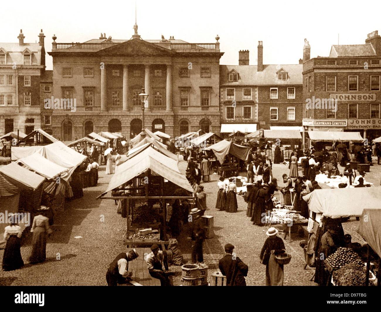 Newark Market Place early 1900s Stock Photo - Alamy