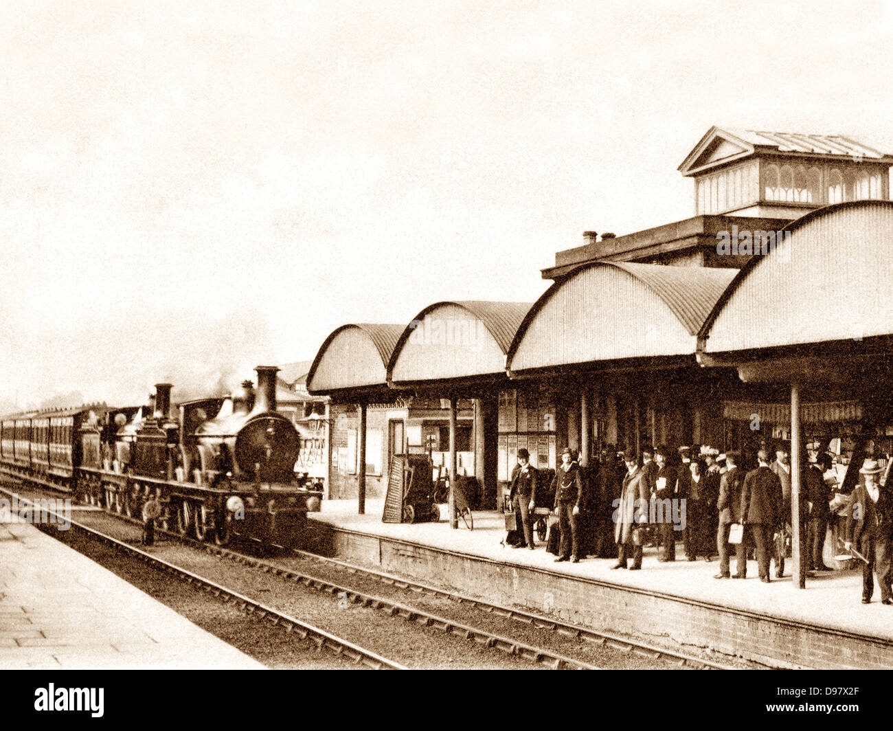 Victorian train station historical hi-res stock photography and images ...