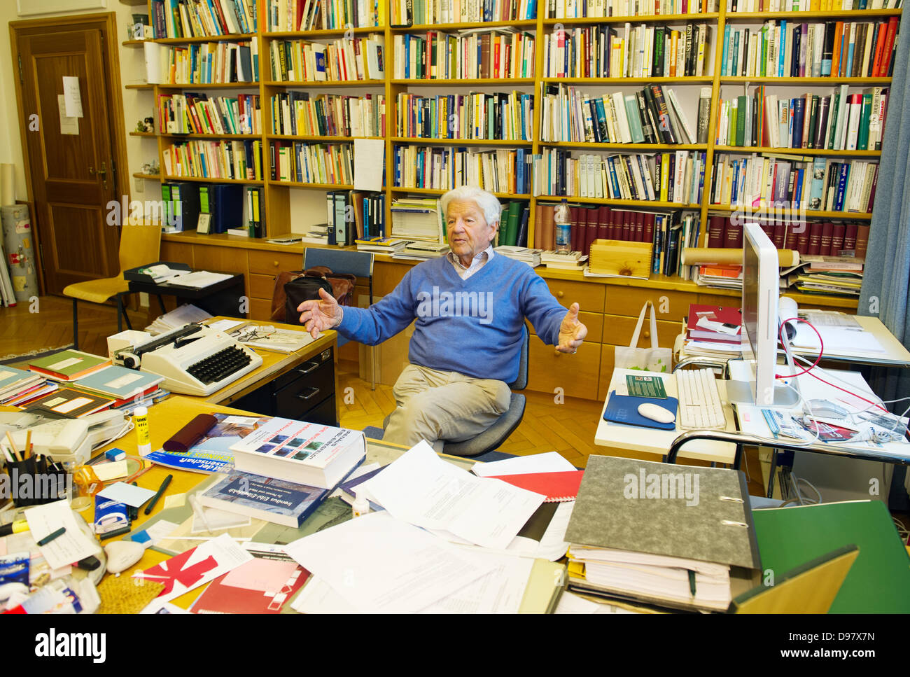 Onthology hi-res stock photography and images - Alamy