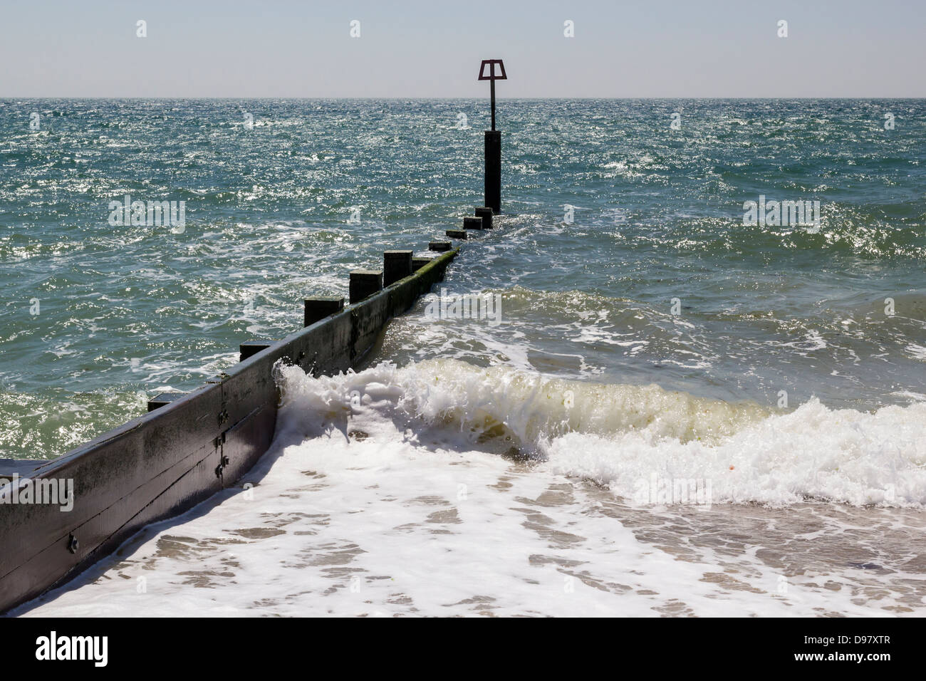 Rolling waves hi-res stock photography and images - Alamy
