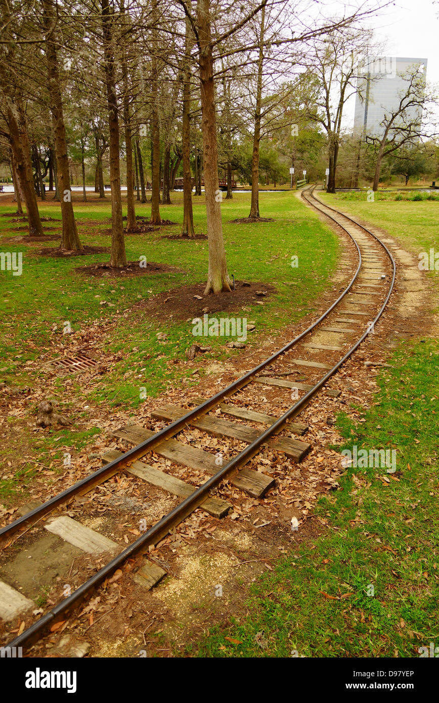 Park tracks hi-res stock photography and images - Alamy