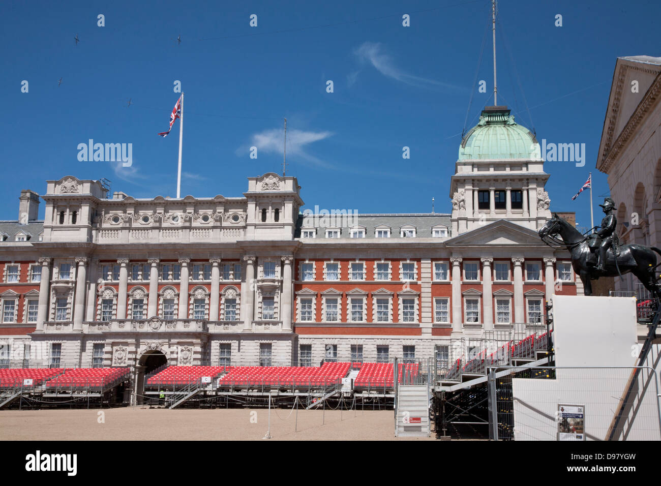 Royal Guards at The House Of Cavalry, London, England, UK, GB Stock ...