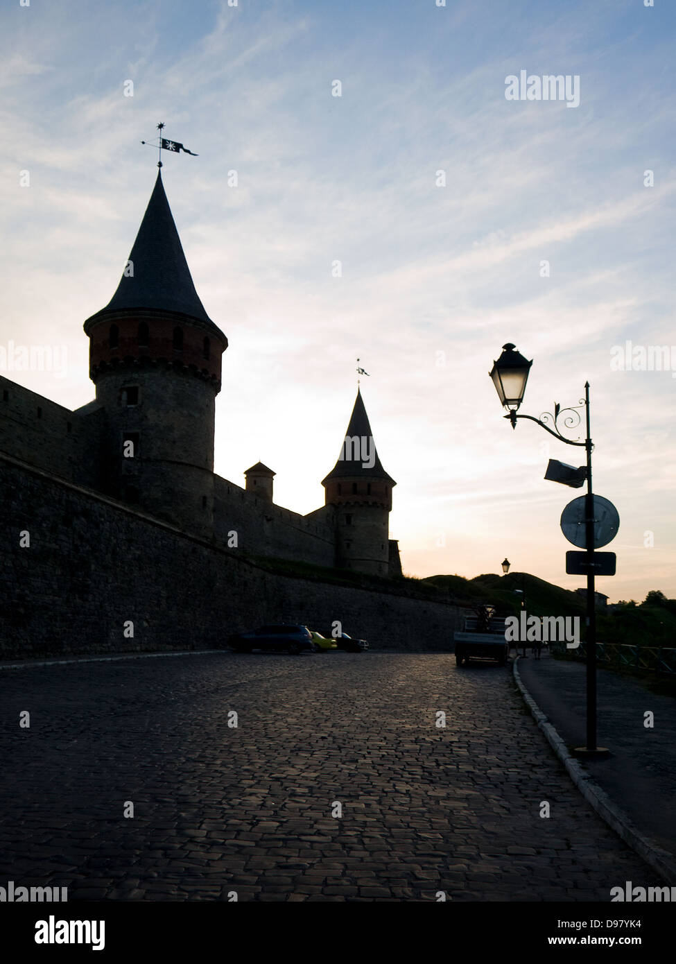 Old castle tower flag medieval hi-res stock photography and images - Alamy