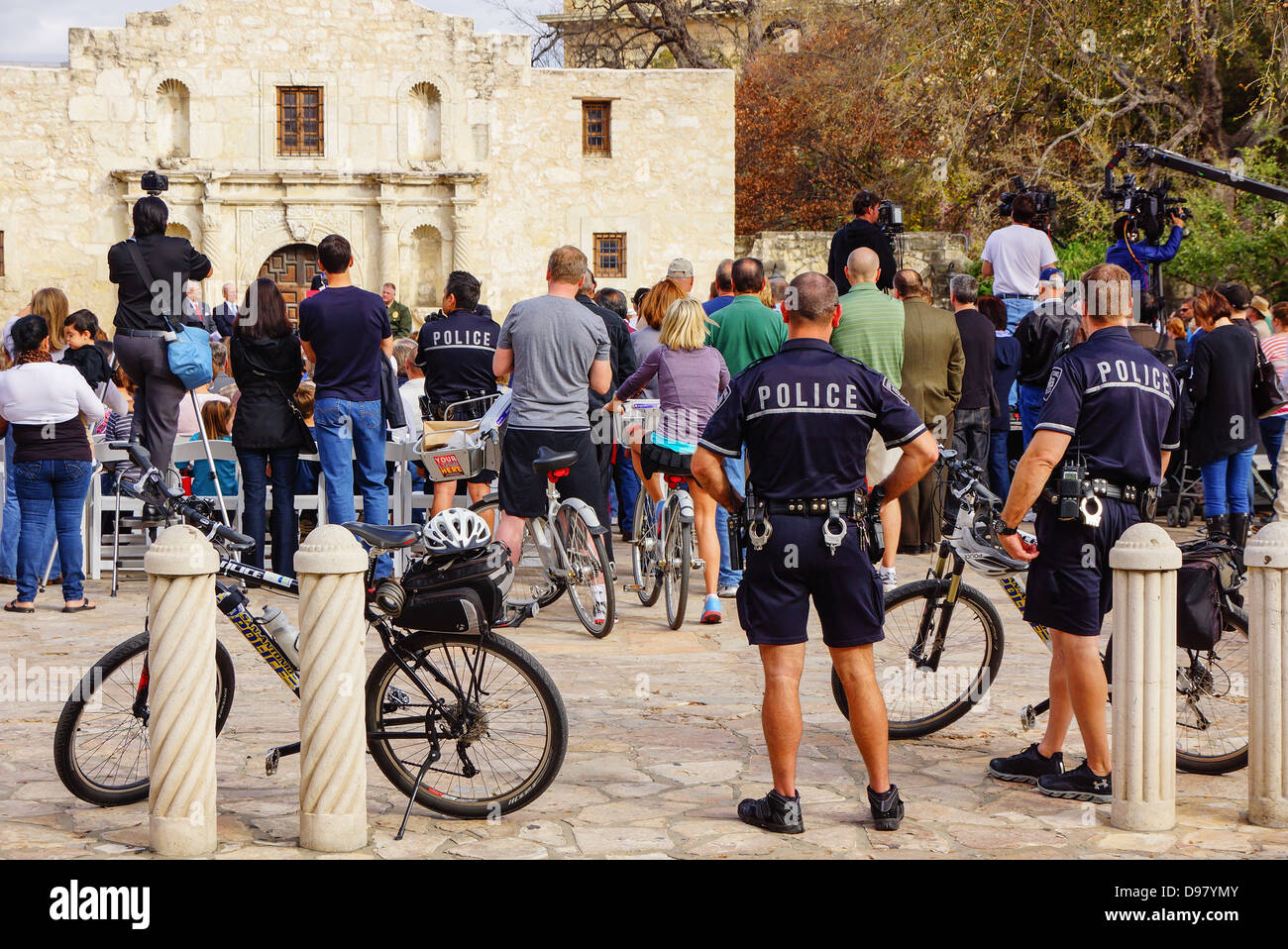 Police officers stand in front of Alamo in San Antonio, Texas during ...