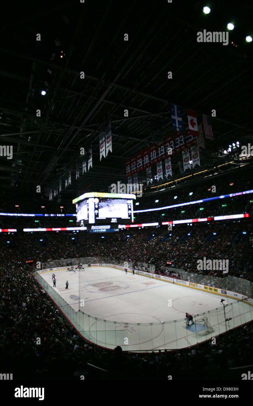 A Montreal Canadiens Hockey game inside the Bell Centre Stock Photo - Alamy