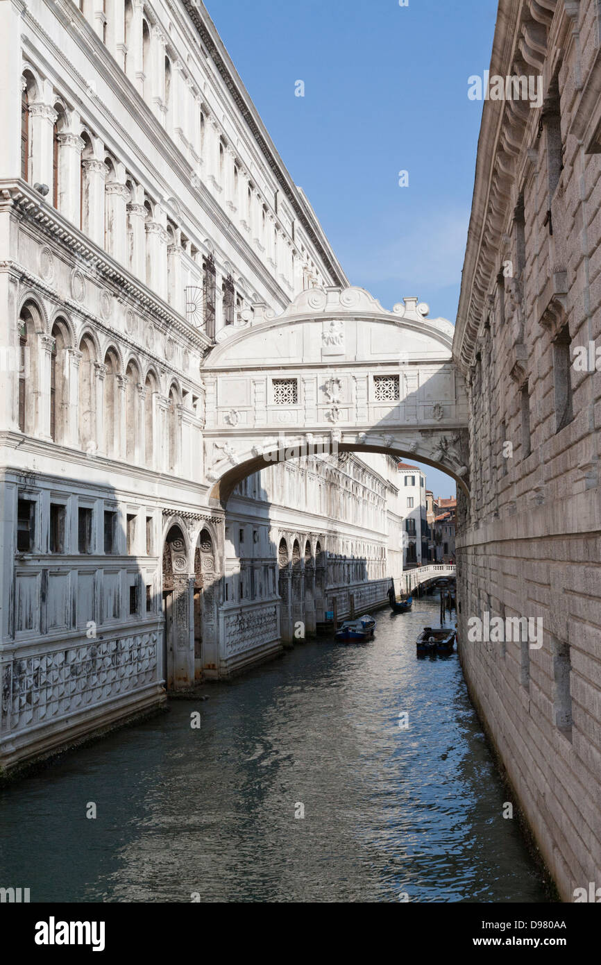 Ponte dei Sospiri, Bridge of Sighs, Venice, Italy Stock Photo - Alamy