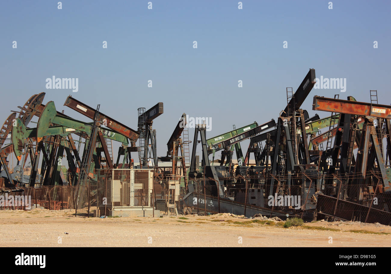 Camp with retired oil pumps with Marmul, Oman Stock Photo - Alamy
