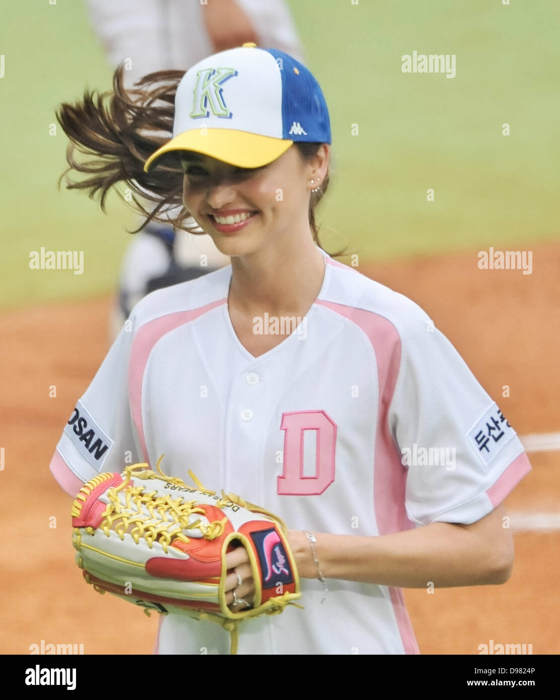 Jamsil stadium seoul hi-res stock photography and images - Alamy