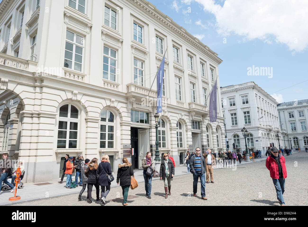 Rene magritte art museum brussel hi-res stock photography and images ...