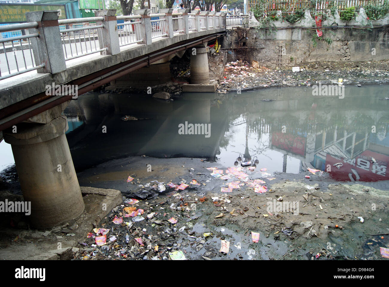 Xixiang river sludge in Shenzhen, China Stock Photo - Alamy