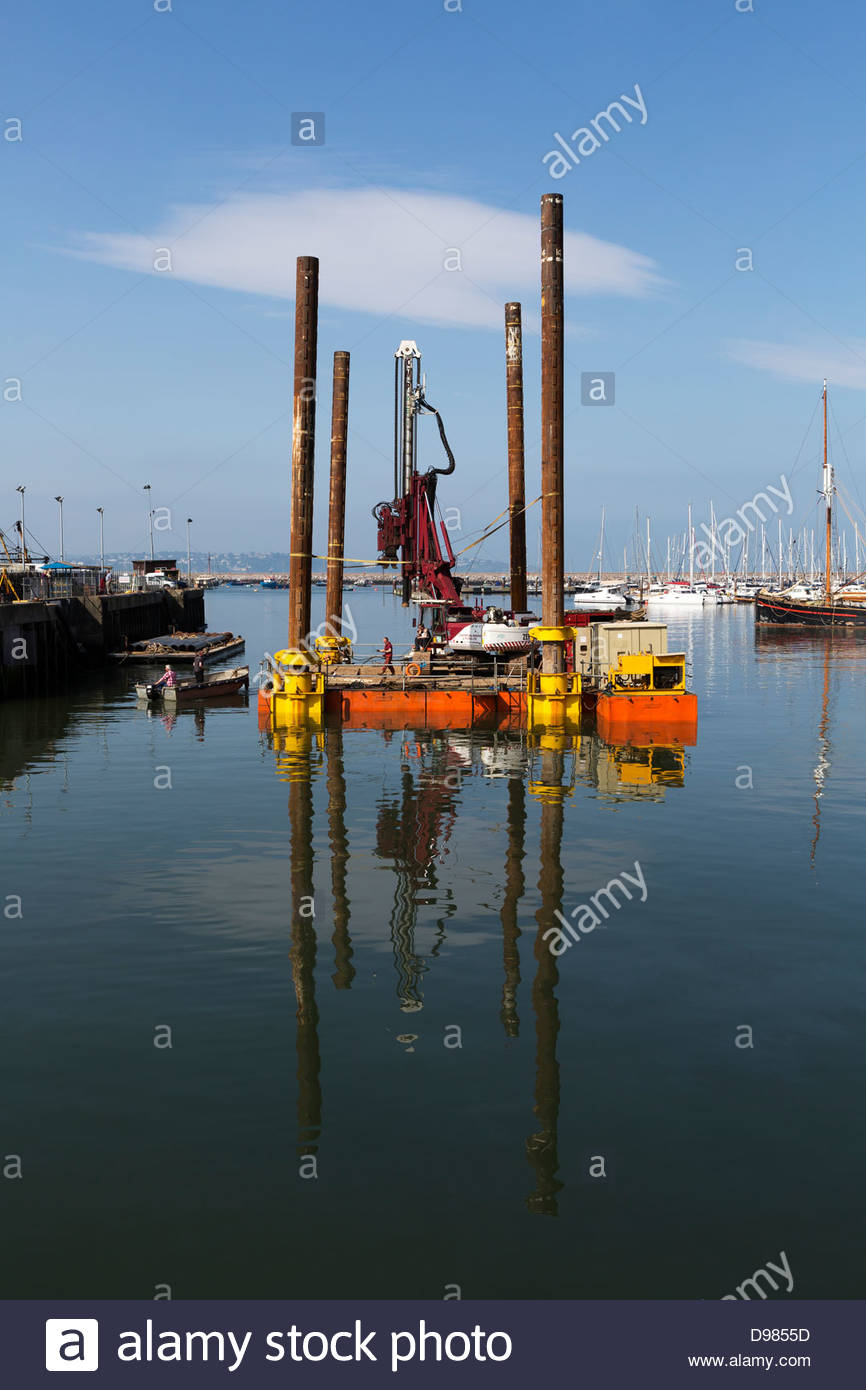 Harbour Pile High Resolution Stock Photography and Images - Alamy