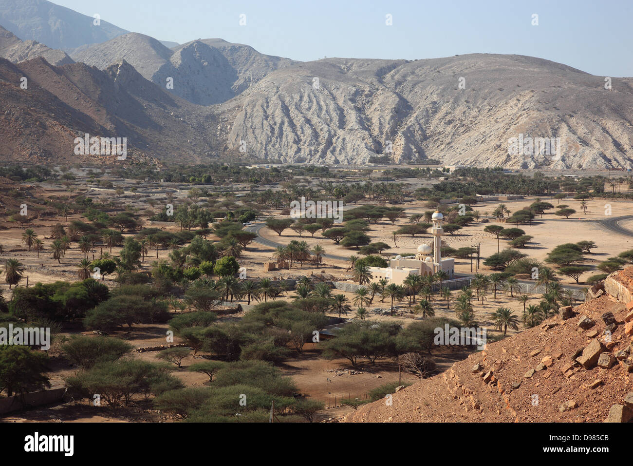 Scenery in the bay of Bukha, in the granny's niches enclave of Musandam ...