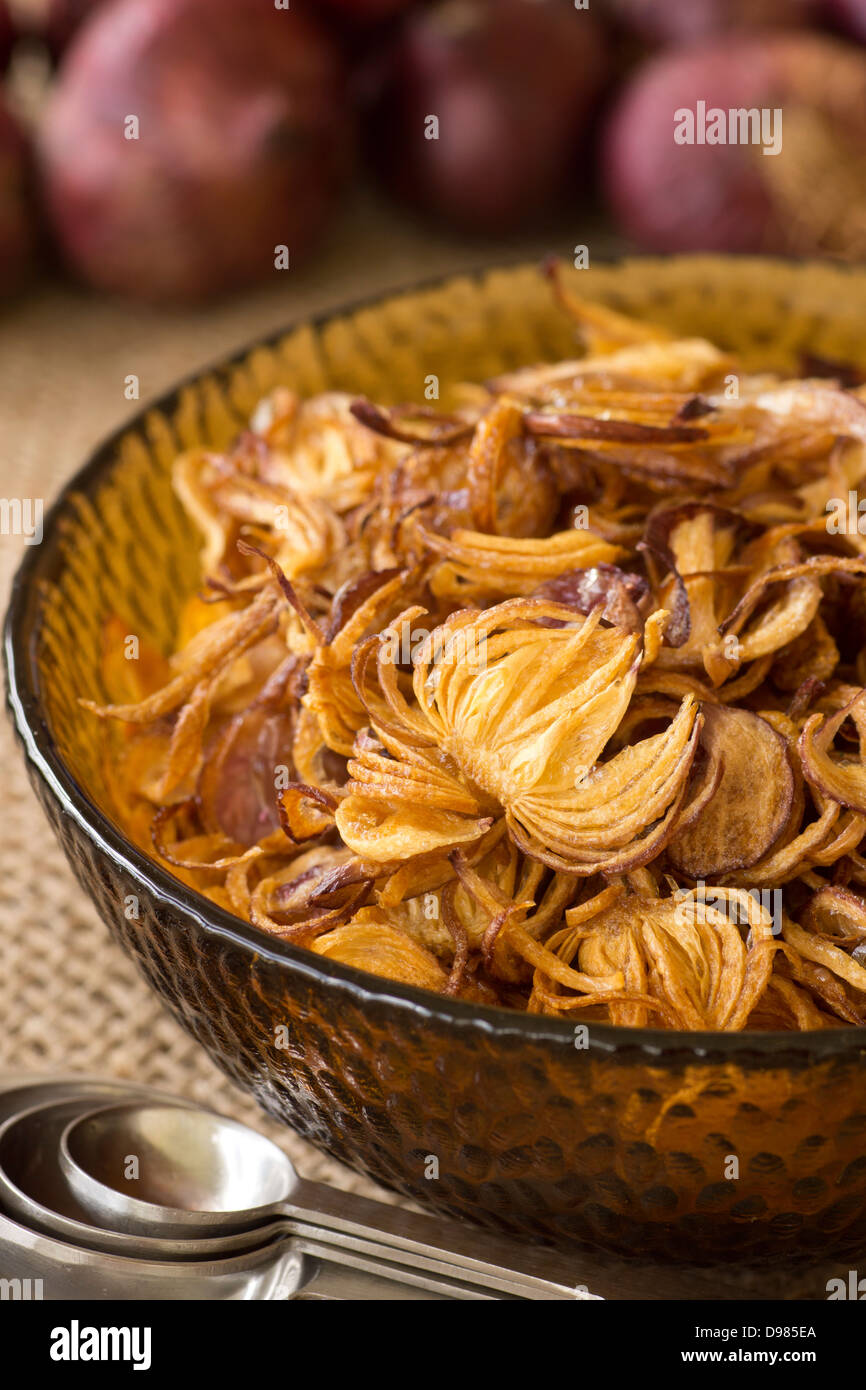 Fried Onion Flakes Stock Photo - Alamy