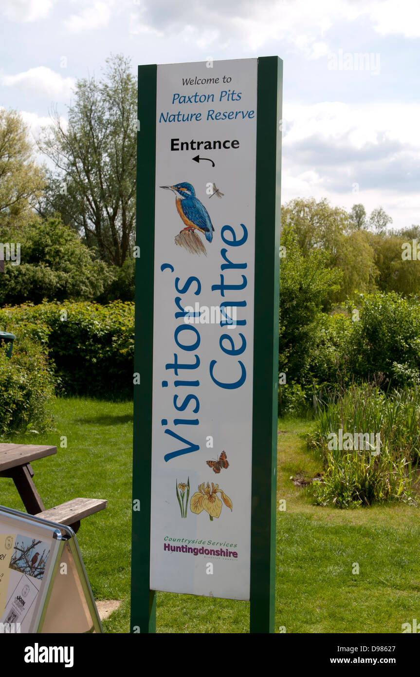 Paxton Pits Nature Reserve, Cambridgeshire, England, UK Stock Photo - Alamy