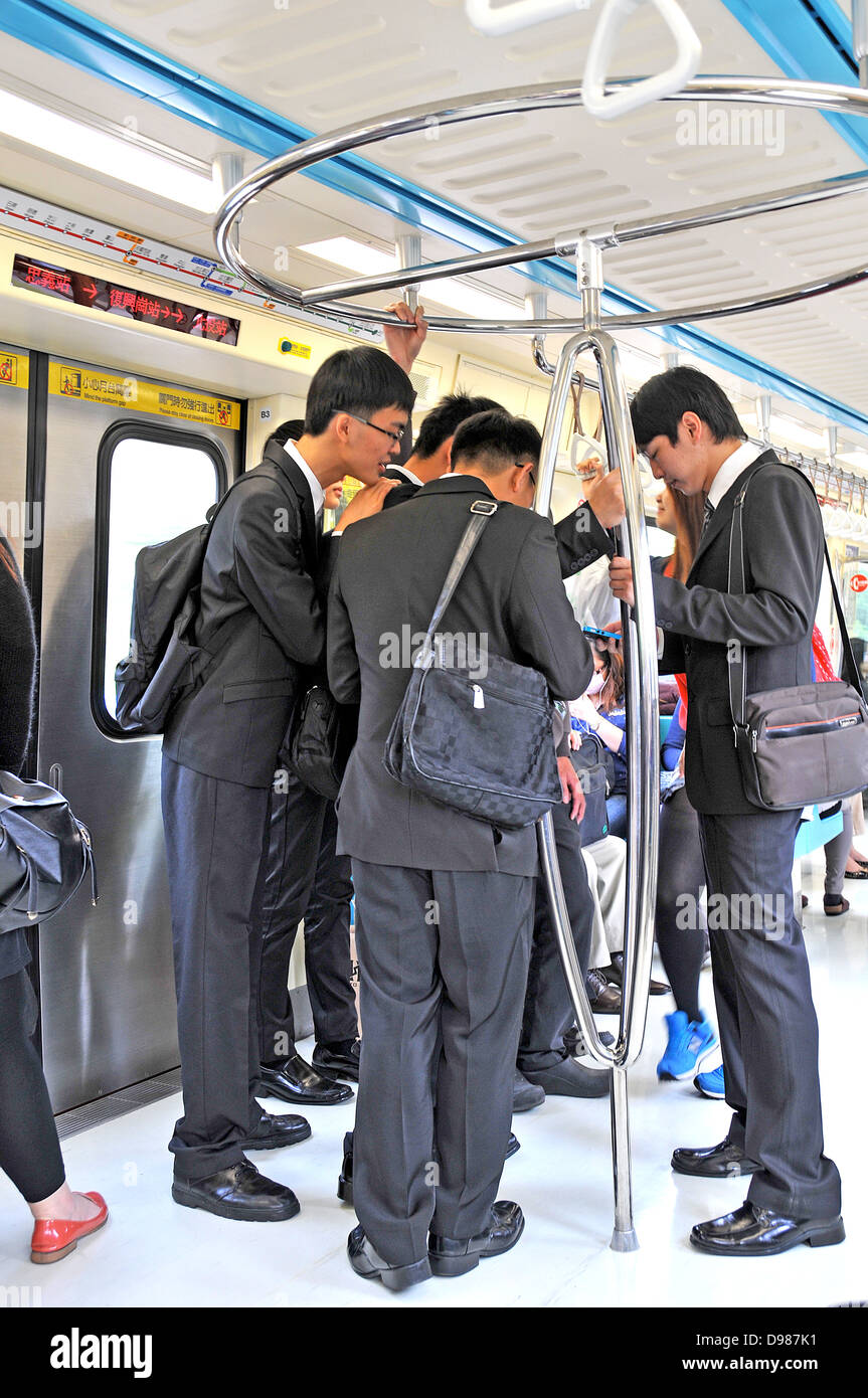 students in subway Taipei Taiwan Stock Photo - Alamy