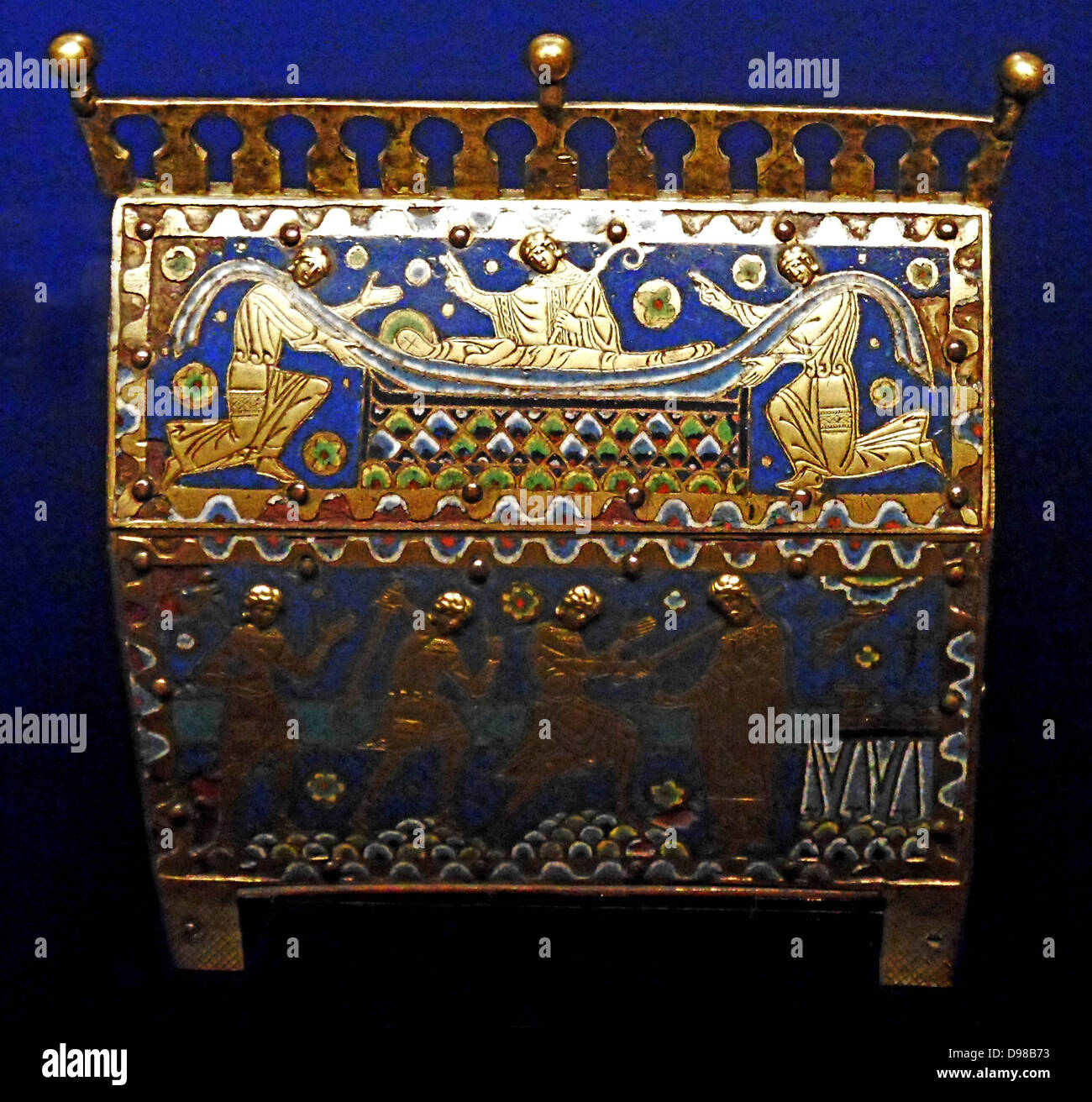Reliquary casket of St. Thomas Becket. Gilt and copper alloy with ...
