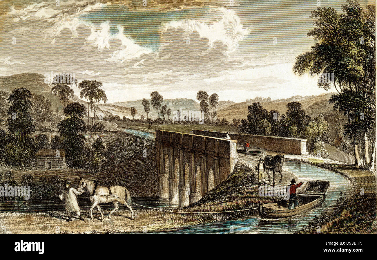 Torridge (Rolle) Canal: Rolle aqueduct near Torrington, Devon, England ...