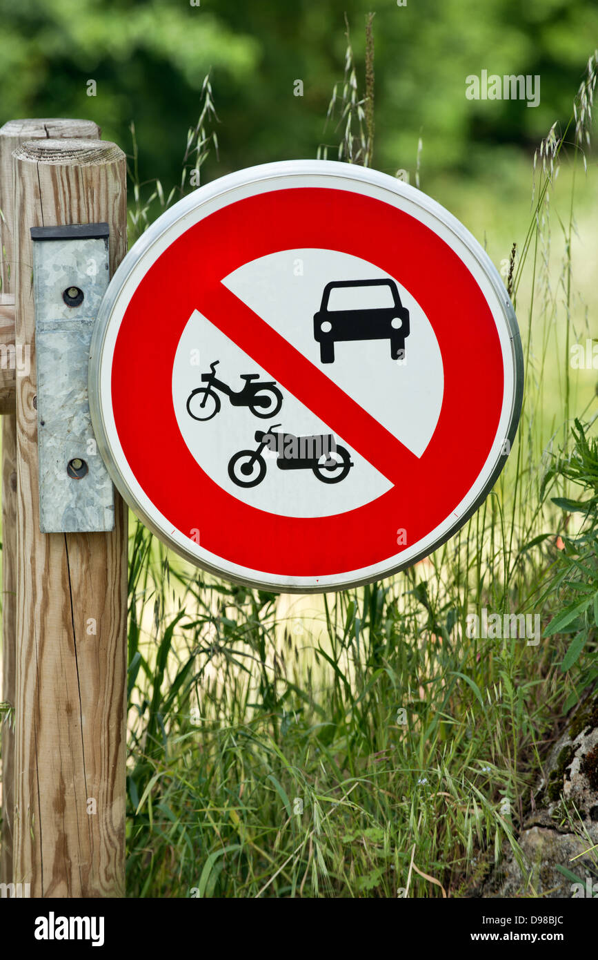 Motorcycle traffic sign hi-res stock photography and images - Alamy