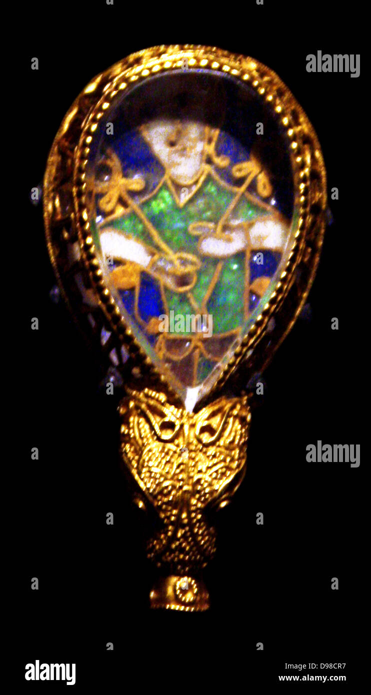 The Alfred Jewel is probably the single most famous archaeological ...
