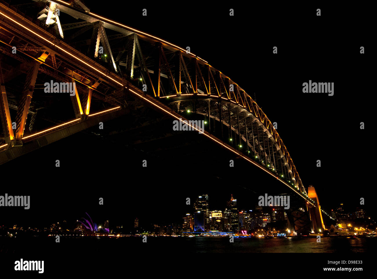 Sydney harbour bridge lit up hi-res stock photography and images - Alamy
