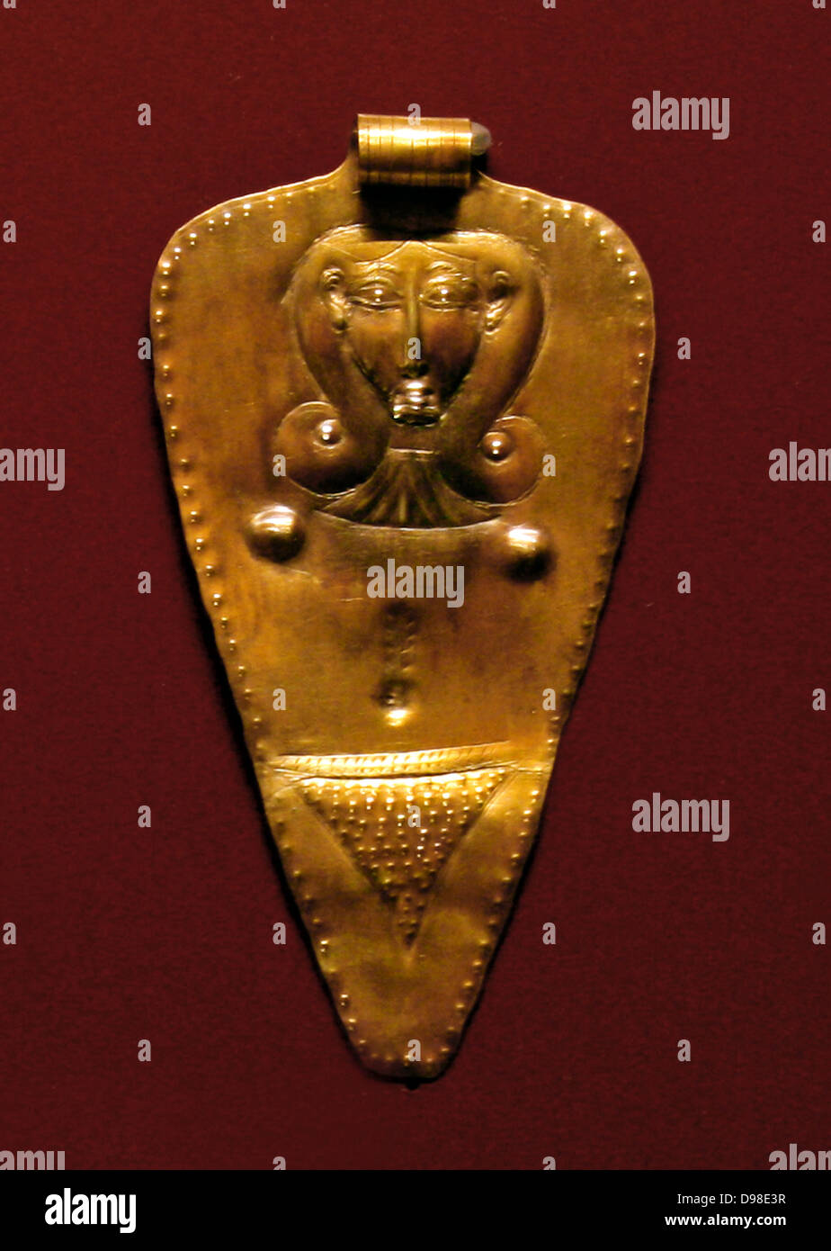 The Levant, 1650-1150 BC, gold jewellery hoard. Tell el'Ajjul, 1650 ...