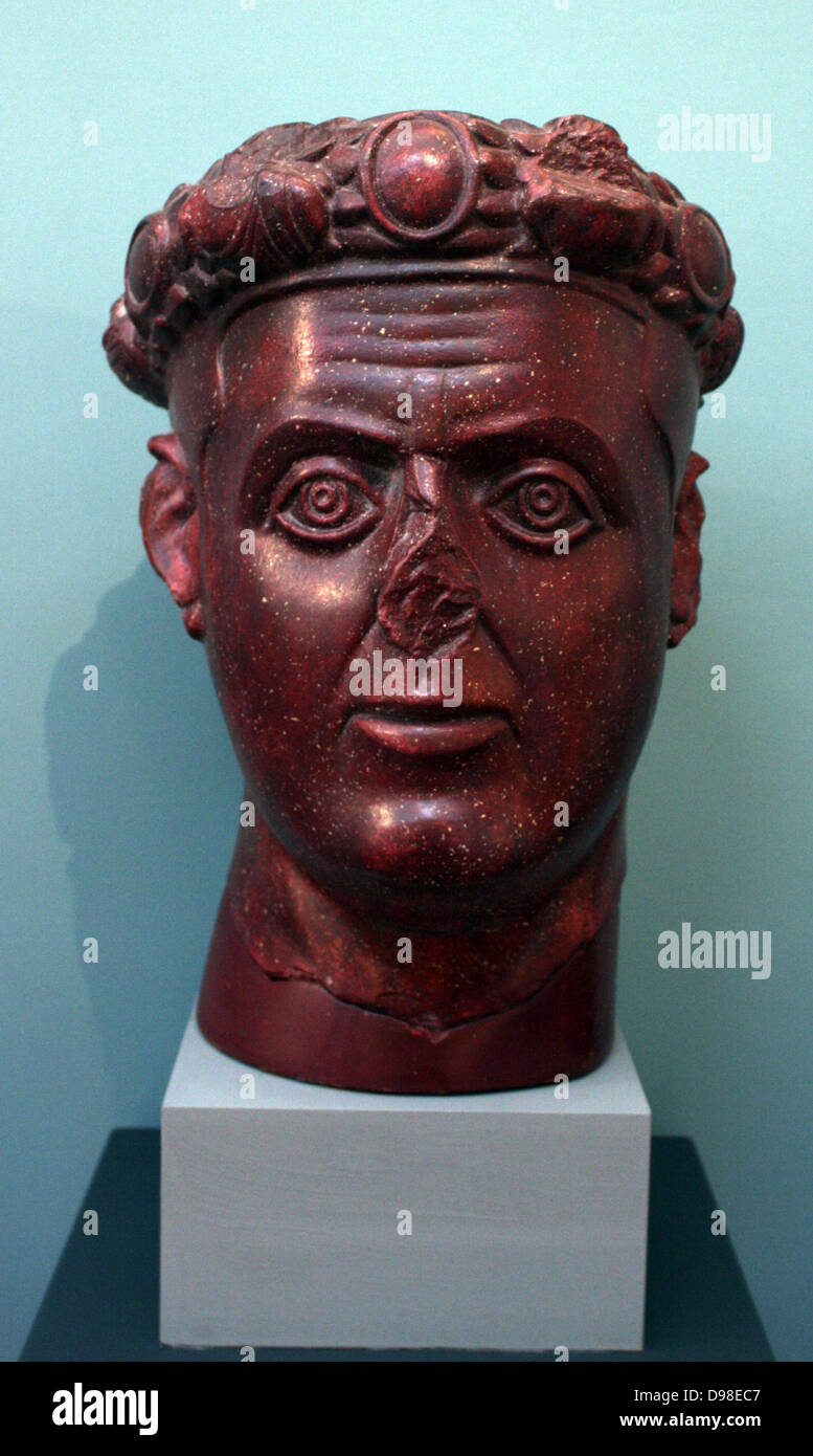 Roman emperor augustus statue hi-res stock photography and images - Alamy