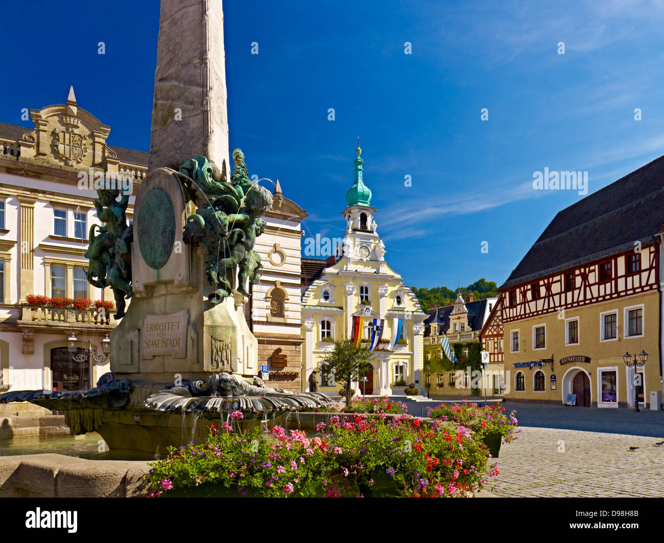 Old Town Hall and Market Square with Luitpold fountain in Kulmbach ...