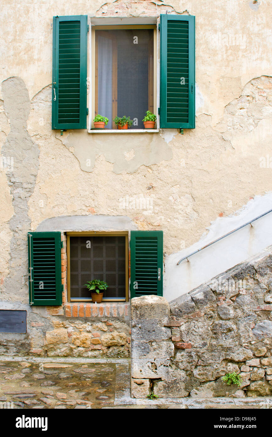 Tuscan house hi-res stock photography and images - Alamy