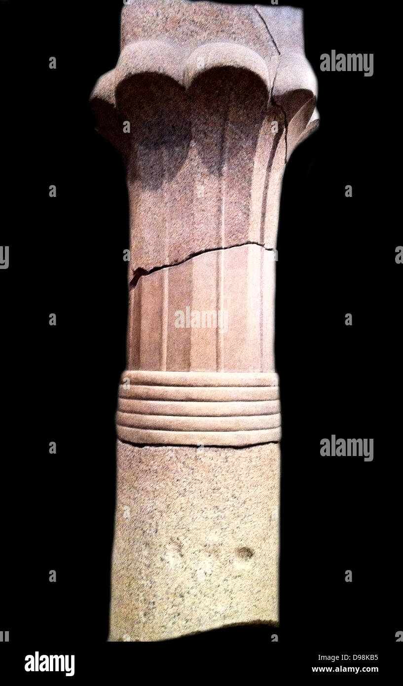 5th dynasty granite column from saqqara hi-res stock photography and ...