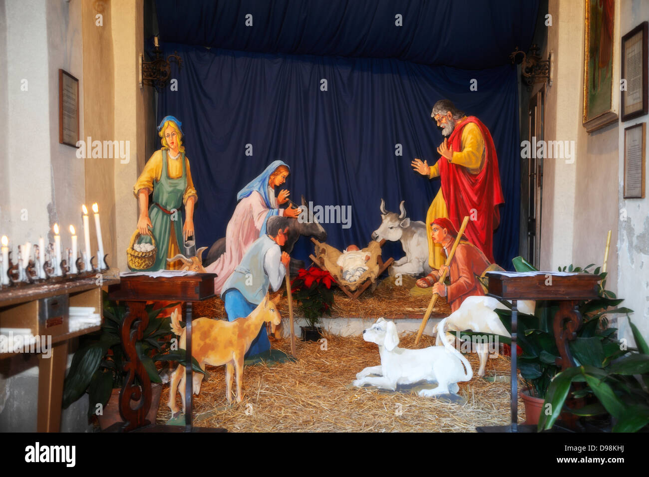 Night light baby crib hi-res stock photography and images - Alamy