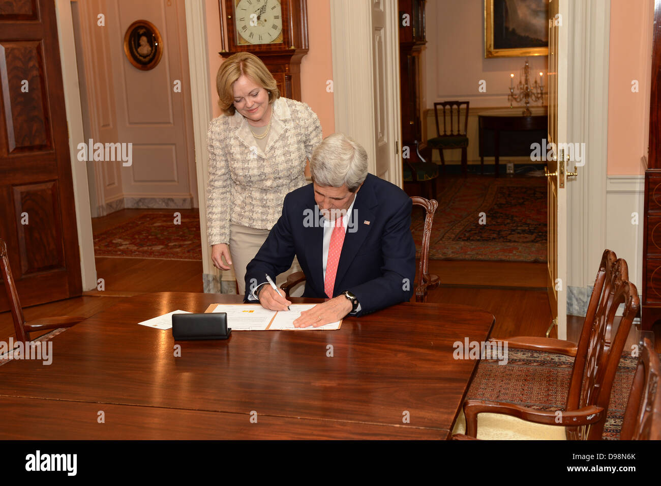 Secretary Kerry Signs the Appointment Papers for Ambassador-Designate ...