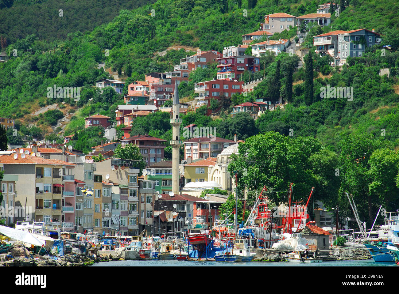 Sariyer hi-res stock photography and images - Alamy