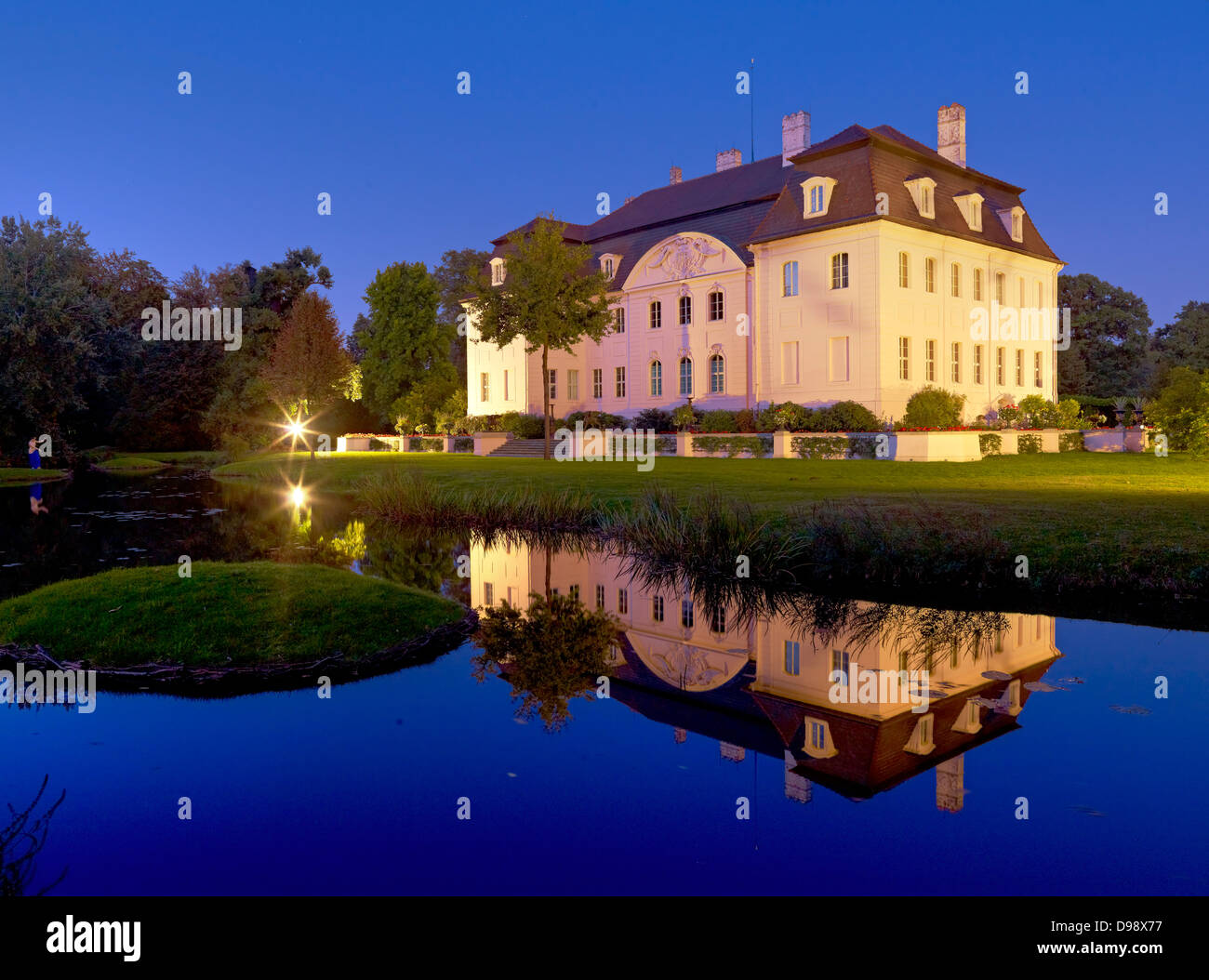 Branitz Palace in Branitz Park in Cottbus, Brandenburg, Germany Stock ...