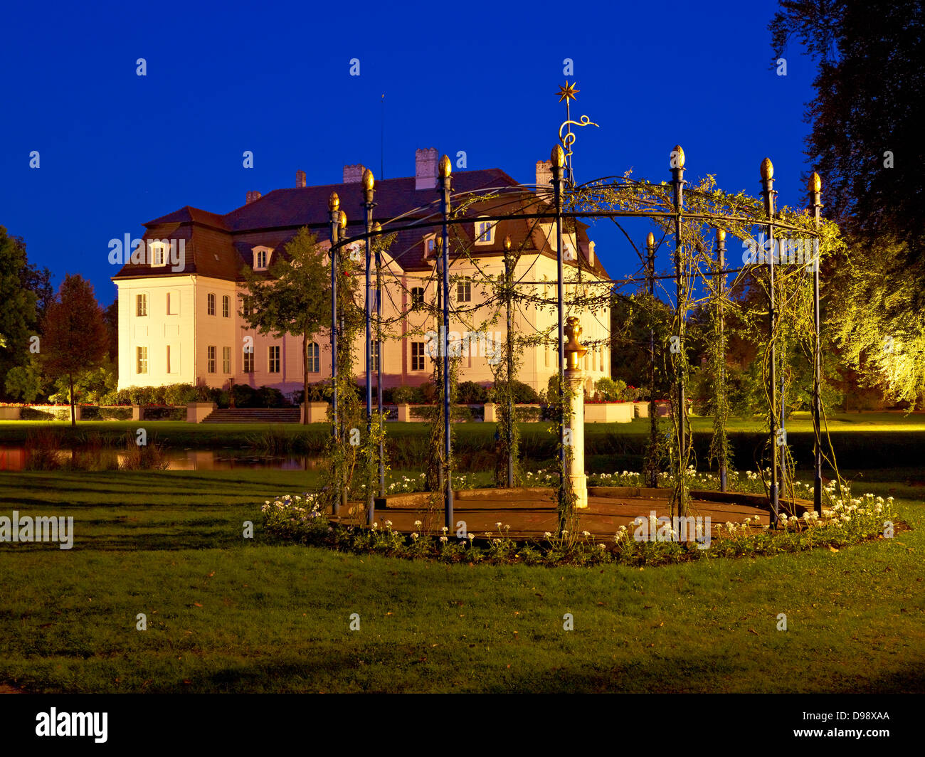 Branitz Palace in Branitz Park in Cottbus, Brandenburg, Germany Stock ...