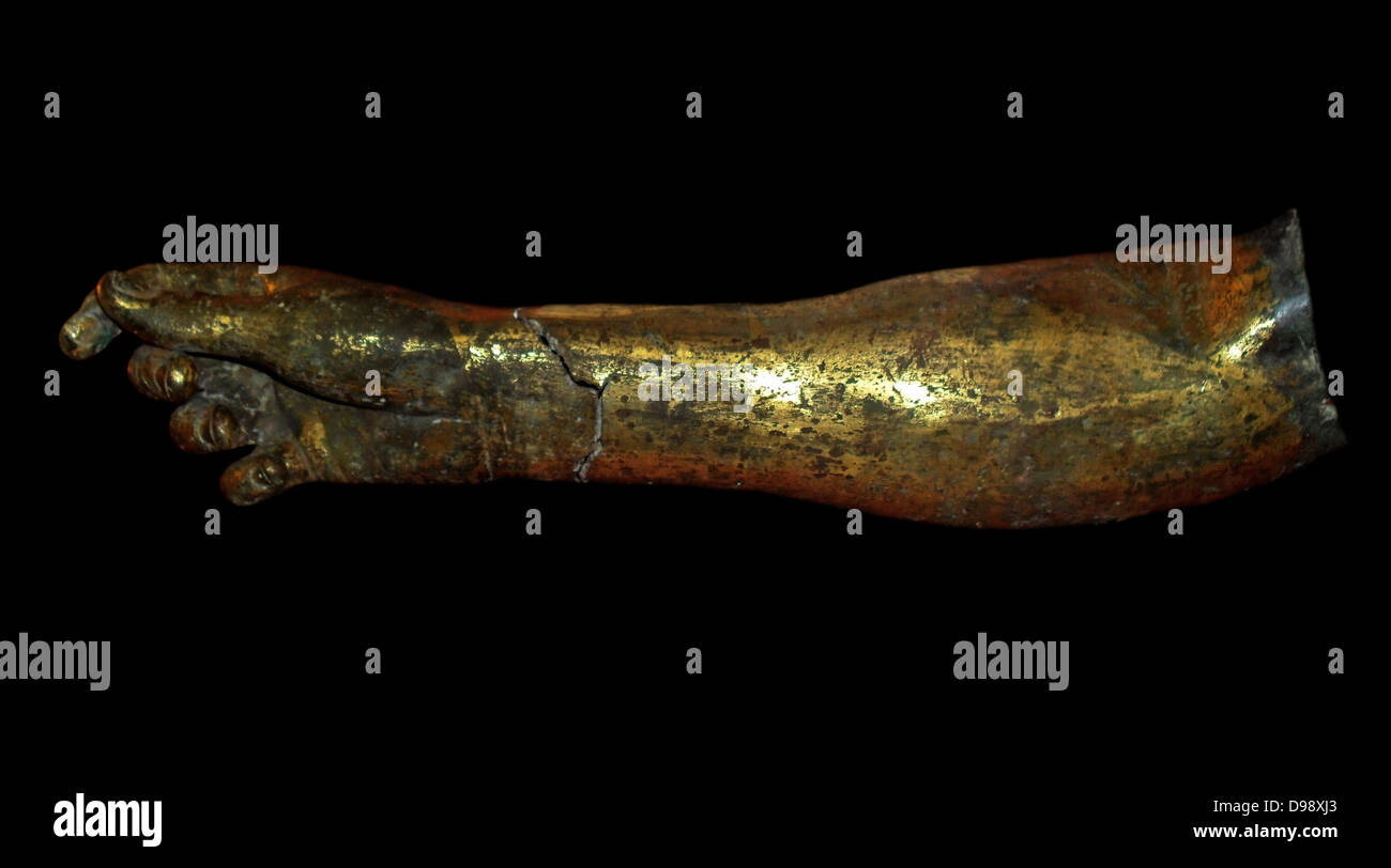 Gilt in places hi-res stock photography and images - Alamy