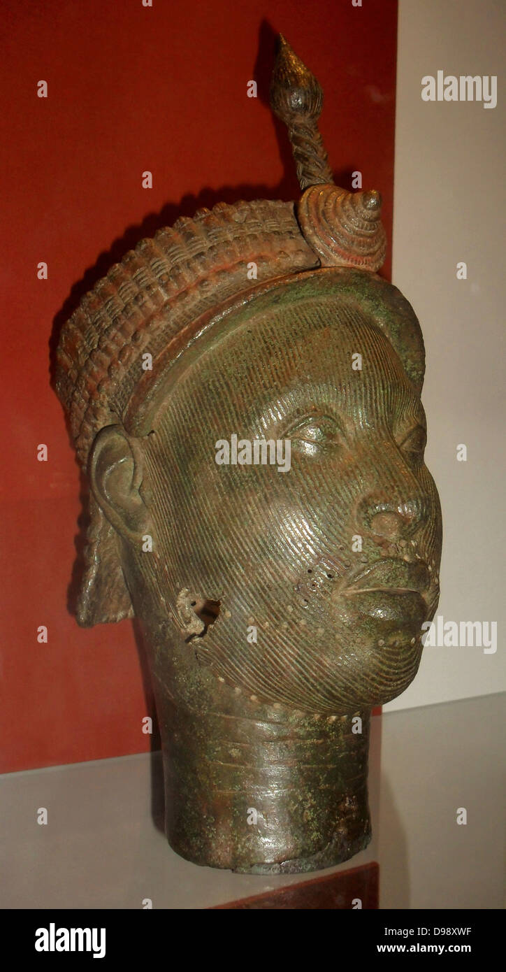 Yoruba ife head nigeria hi-res stock photography and images - Alamy