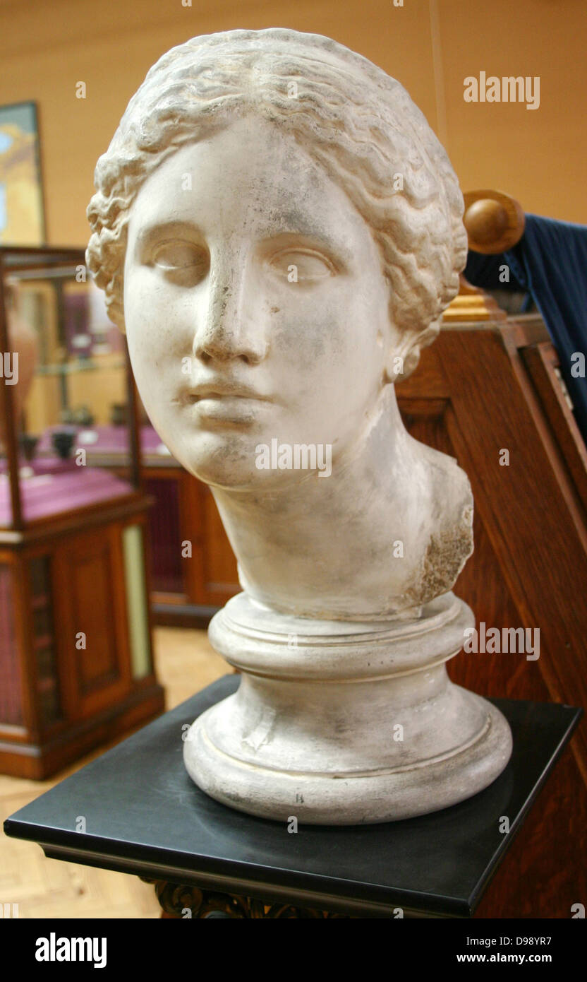 Roman Head of a noble woman or the goddess Venus circa 100 AD Stock ...