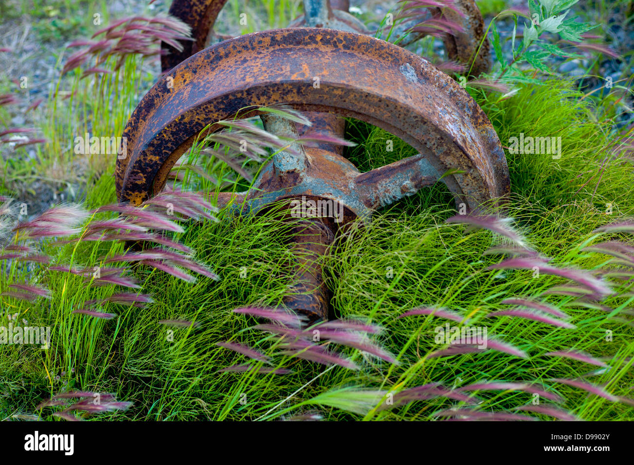 Old mining relics, Chitina One Stop convenience store, tiny and remote ...