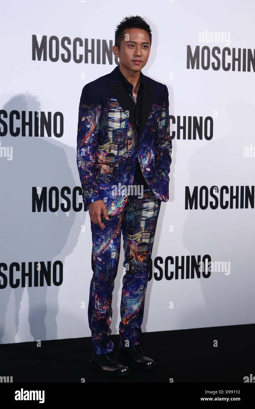 Simon deng hi-res stock photography and images - Alamy